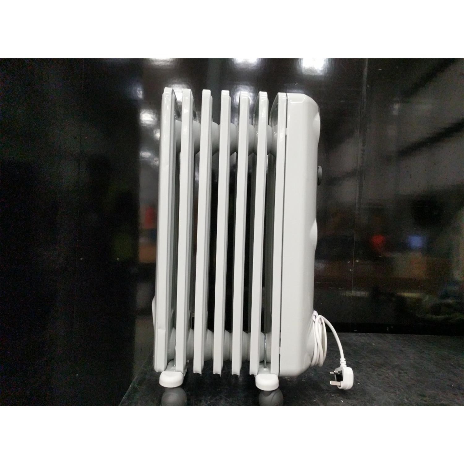 Buy Refurbished DeLonghi Radia 1.5kW Oil Filled Radiator from Aircon Direct